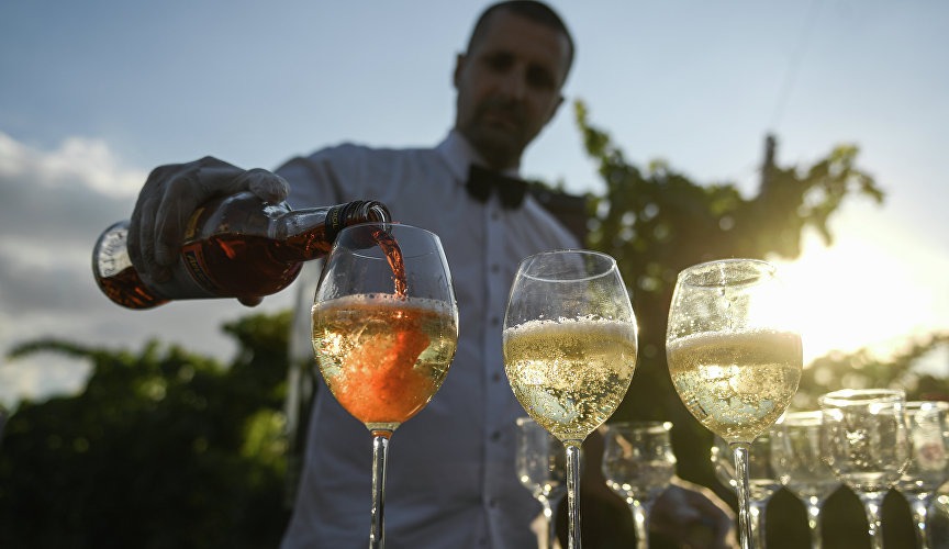 Demand for taste: everything about the Crimean Wine Road project | Food ...